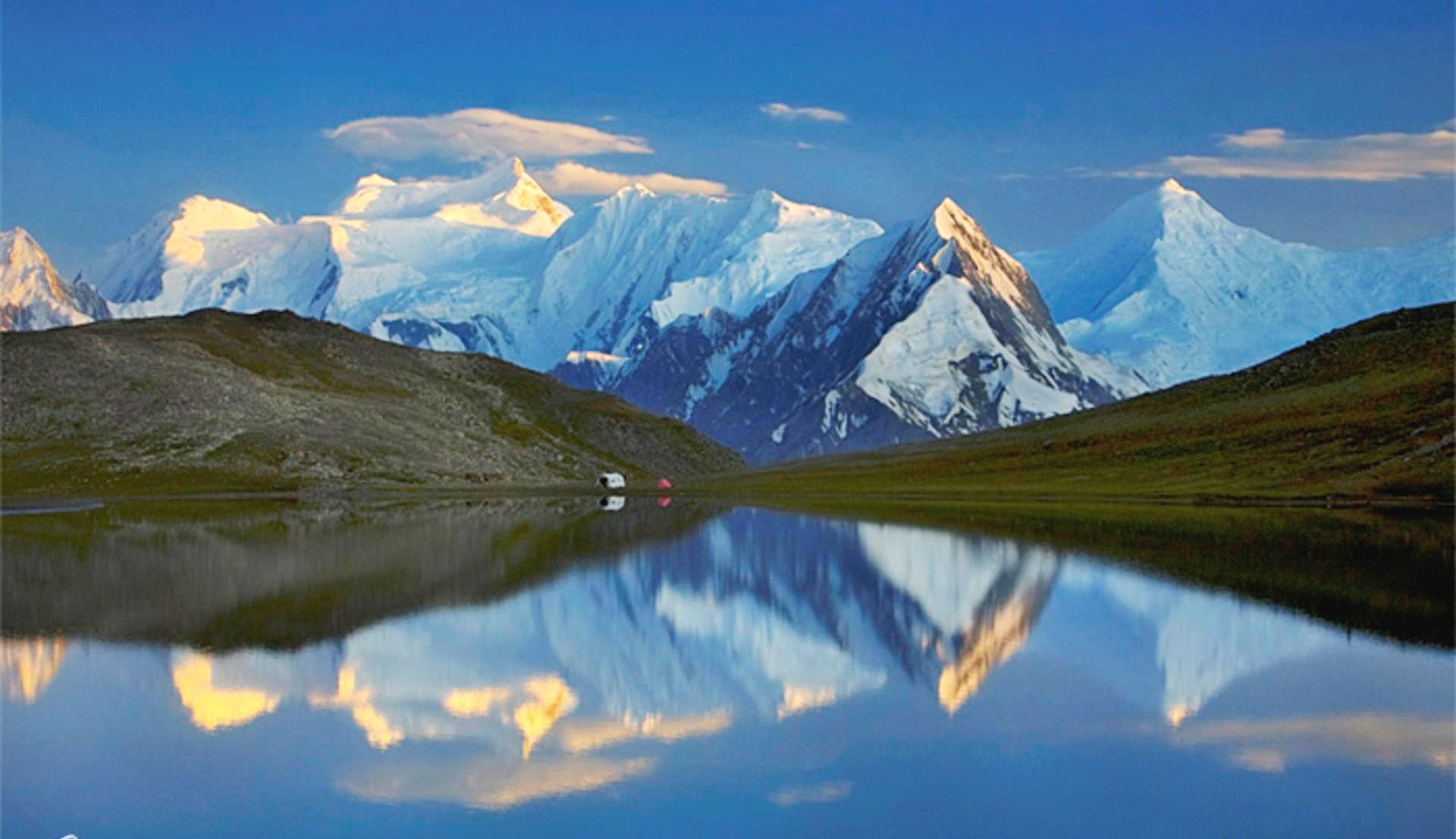 Rush Lake Trek and Rush peak expedition in summer 2023